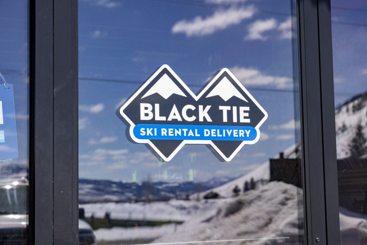 Black Tie Ski Rental